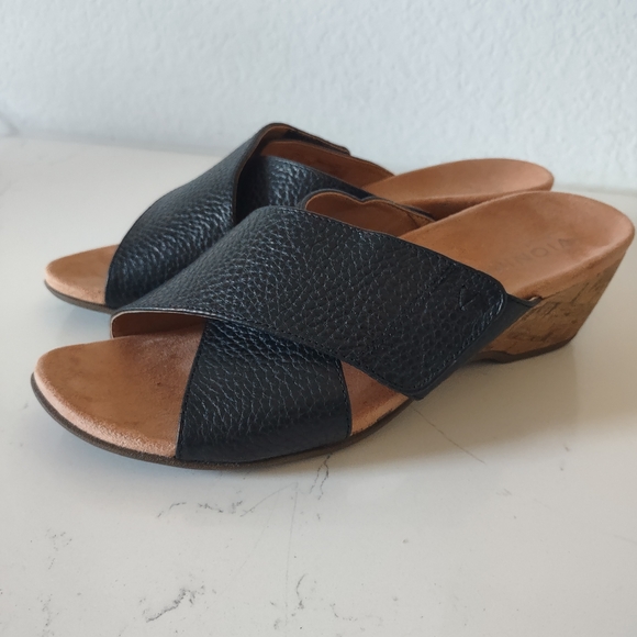 Vionic | Shoes | Vionic Leticia Sandals Size 9 Black Wedge Comfort Shoe ...